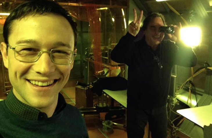 Ето какво ни готви Оливър Стоун | EVA.bg