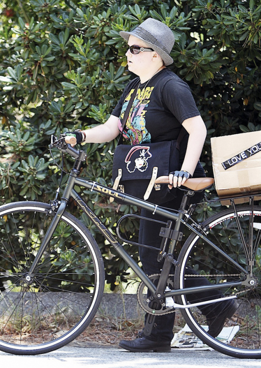 Дъщерята на Уорън Бийти вече е мъж | EVA.bg